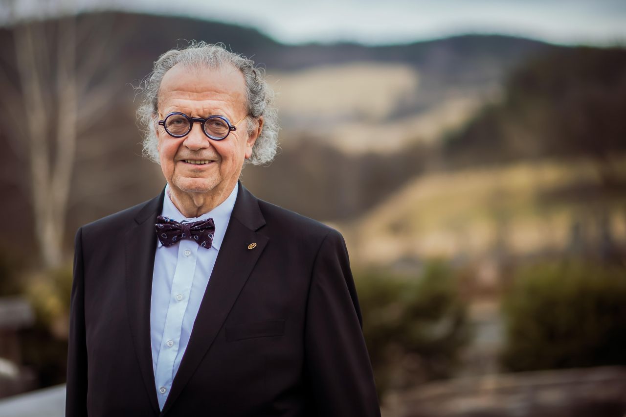 Hans Peter Spak: kompenzace ztrát - VisitChef.com